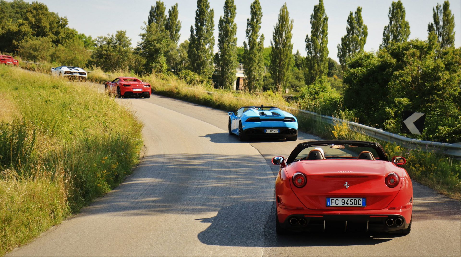 Tuscany's Rolling Hills: Ferrari Driving Experience - Alidays